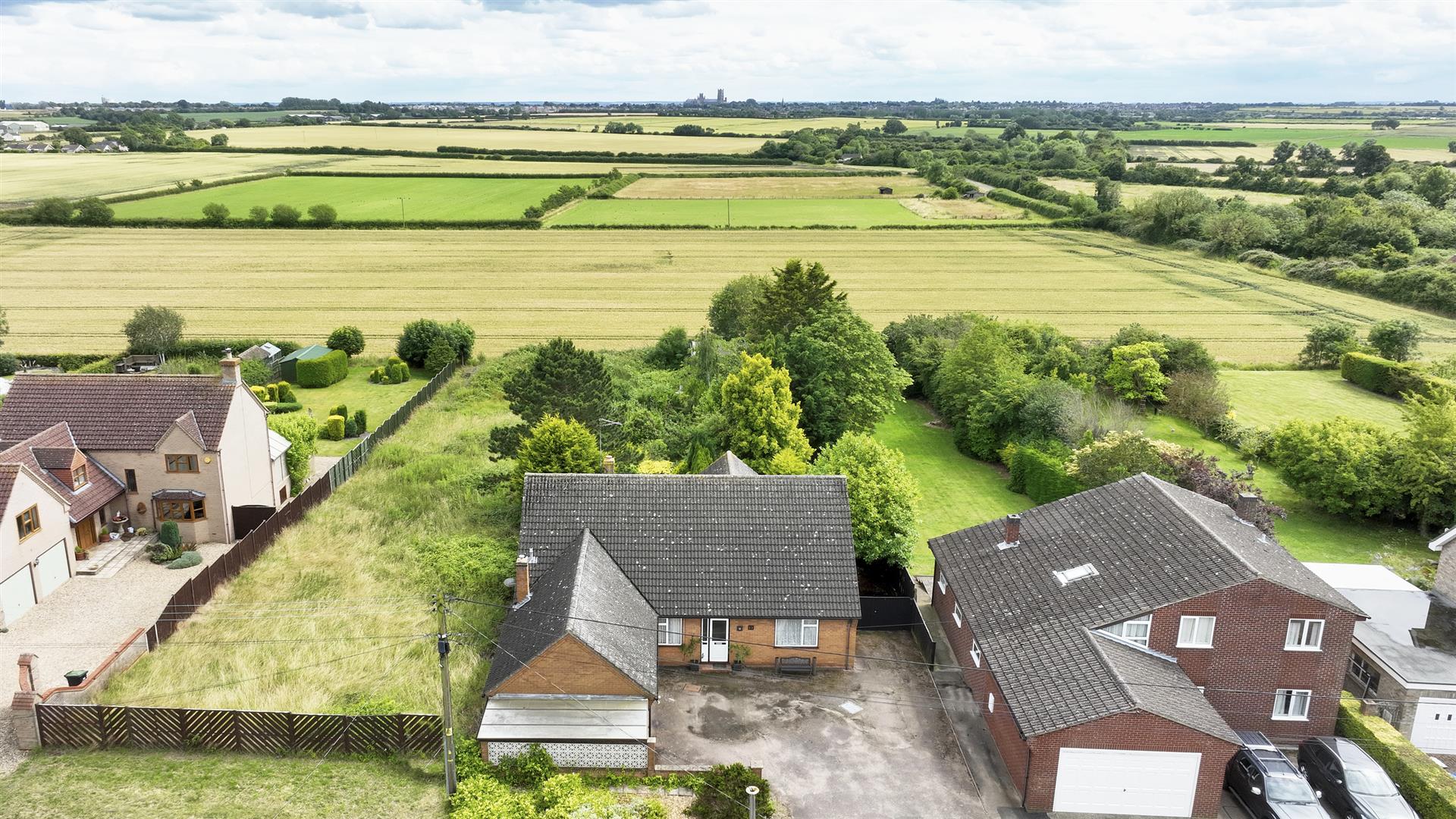 5 Bedroom for sale in Little Downham - Cheffins Ely Sales - Ref 33198230